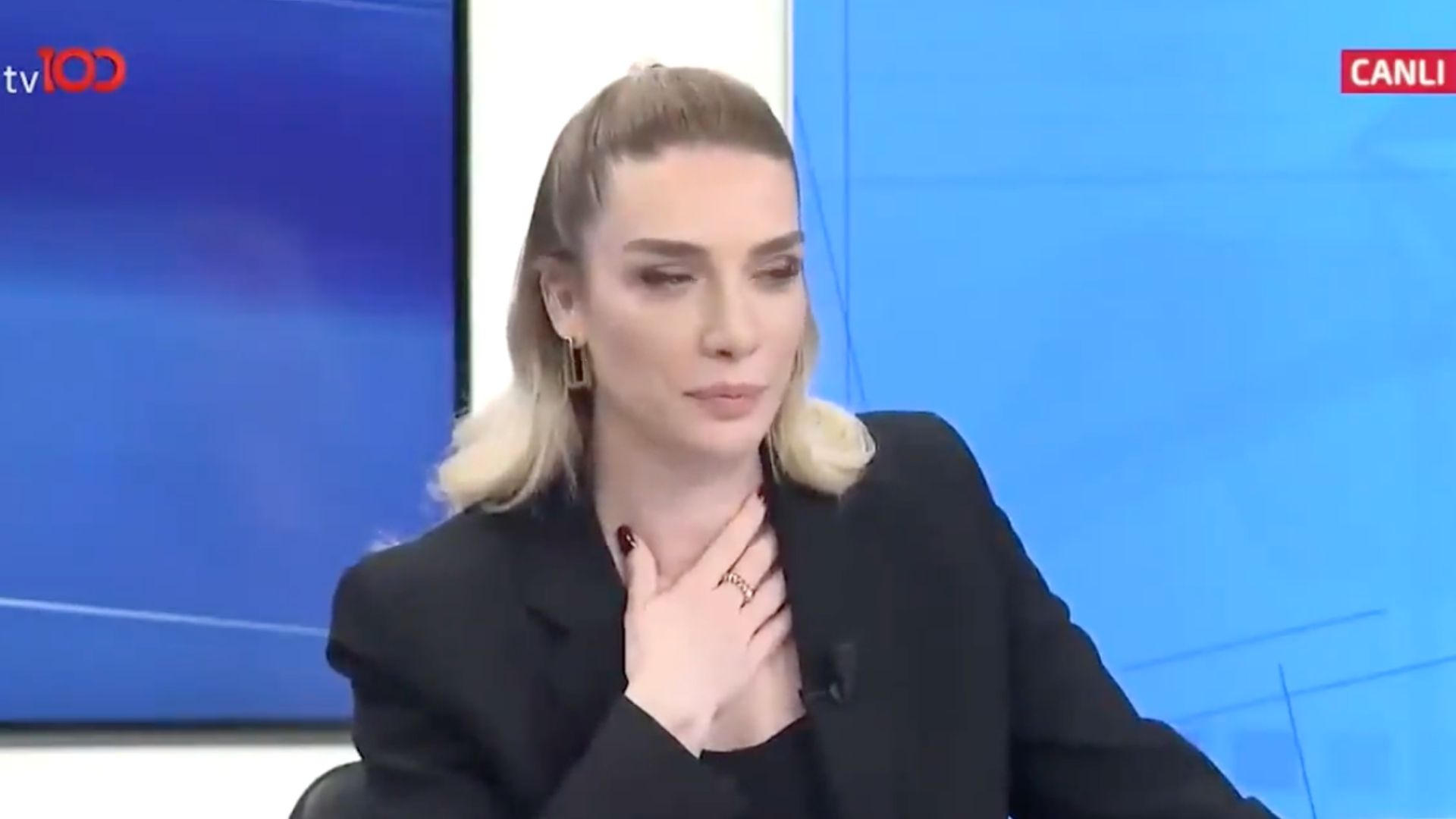 Canlı yayında Heimlich Manevrası ile kurtarıldı