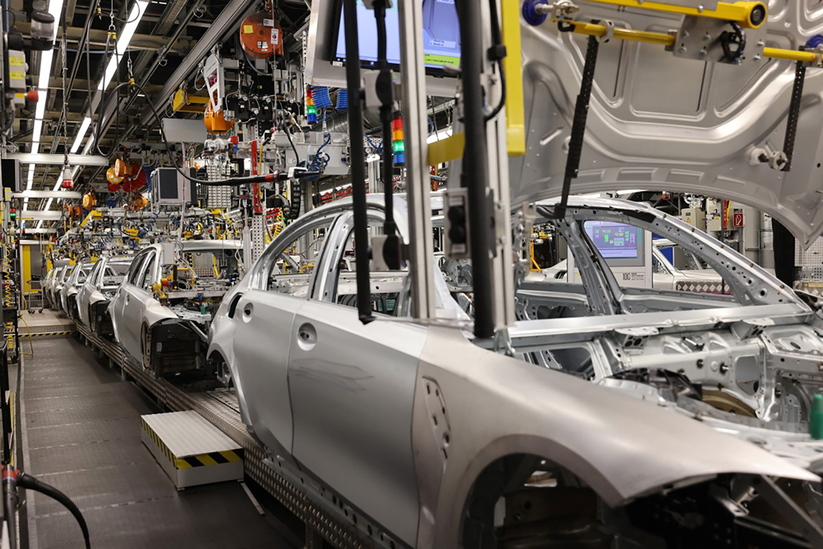 Otomotiv sektöründe yeni dönem: BMW, insansı robotları işe alıyor