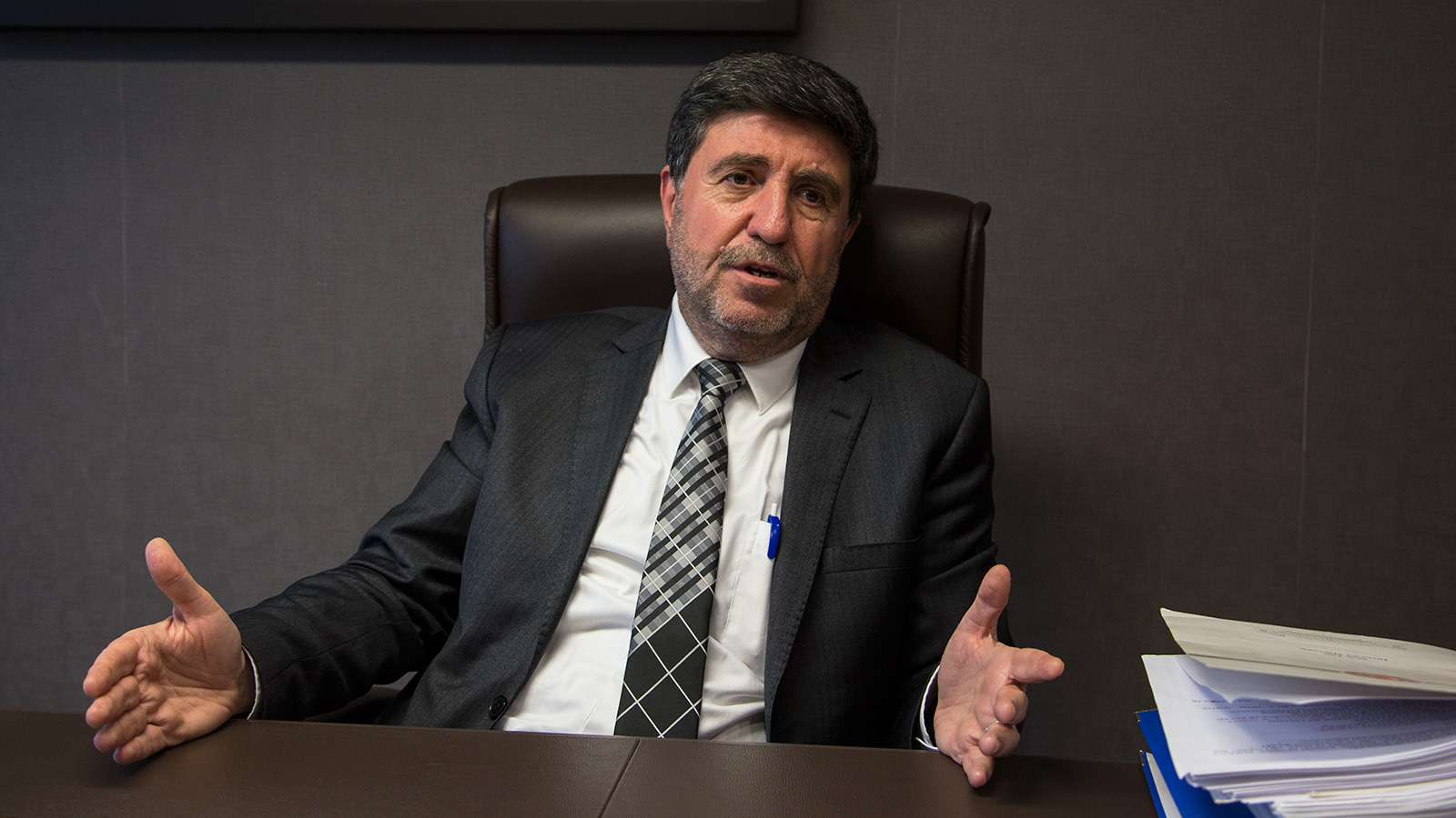 Altan Tan: Bahçeli’nin 'Öcalan çağrısı'nın 3 nedeni var - Velev