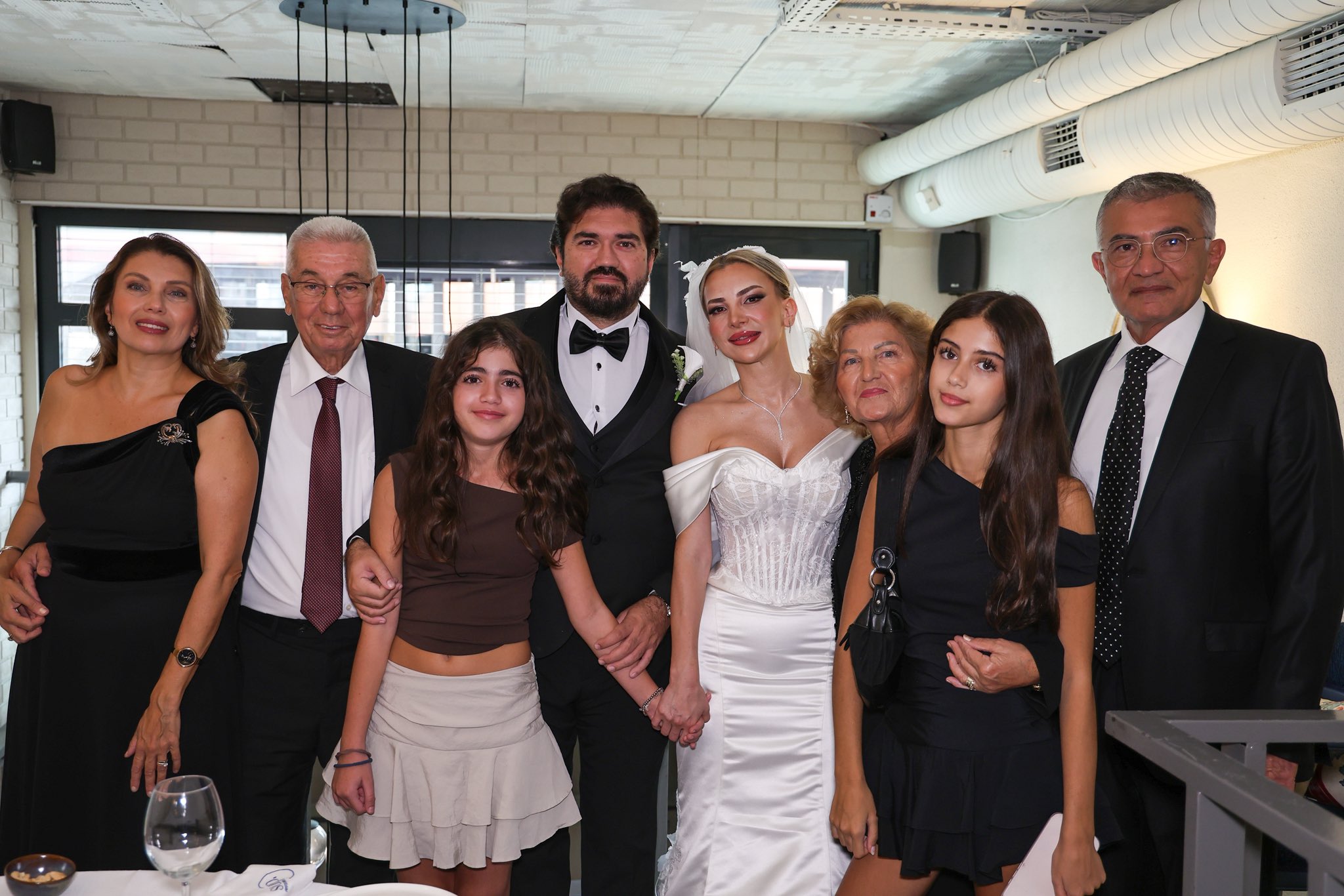 Rasim Ozan Kütahyalı ikinci kez dünyaevine girdi